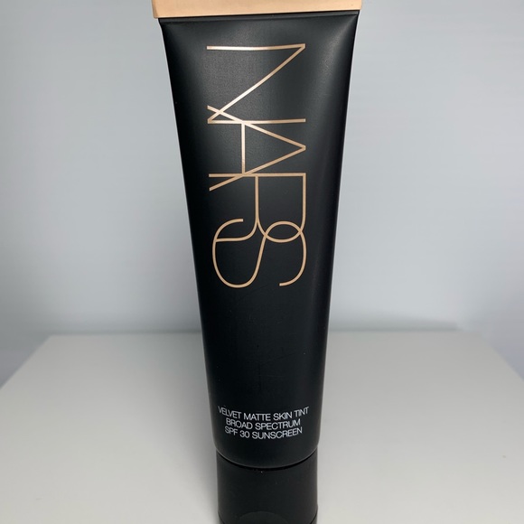 NARS | Makeup | Nars Velvet Matte Skin Tint Alaska | Poshmark
